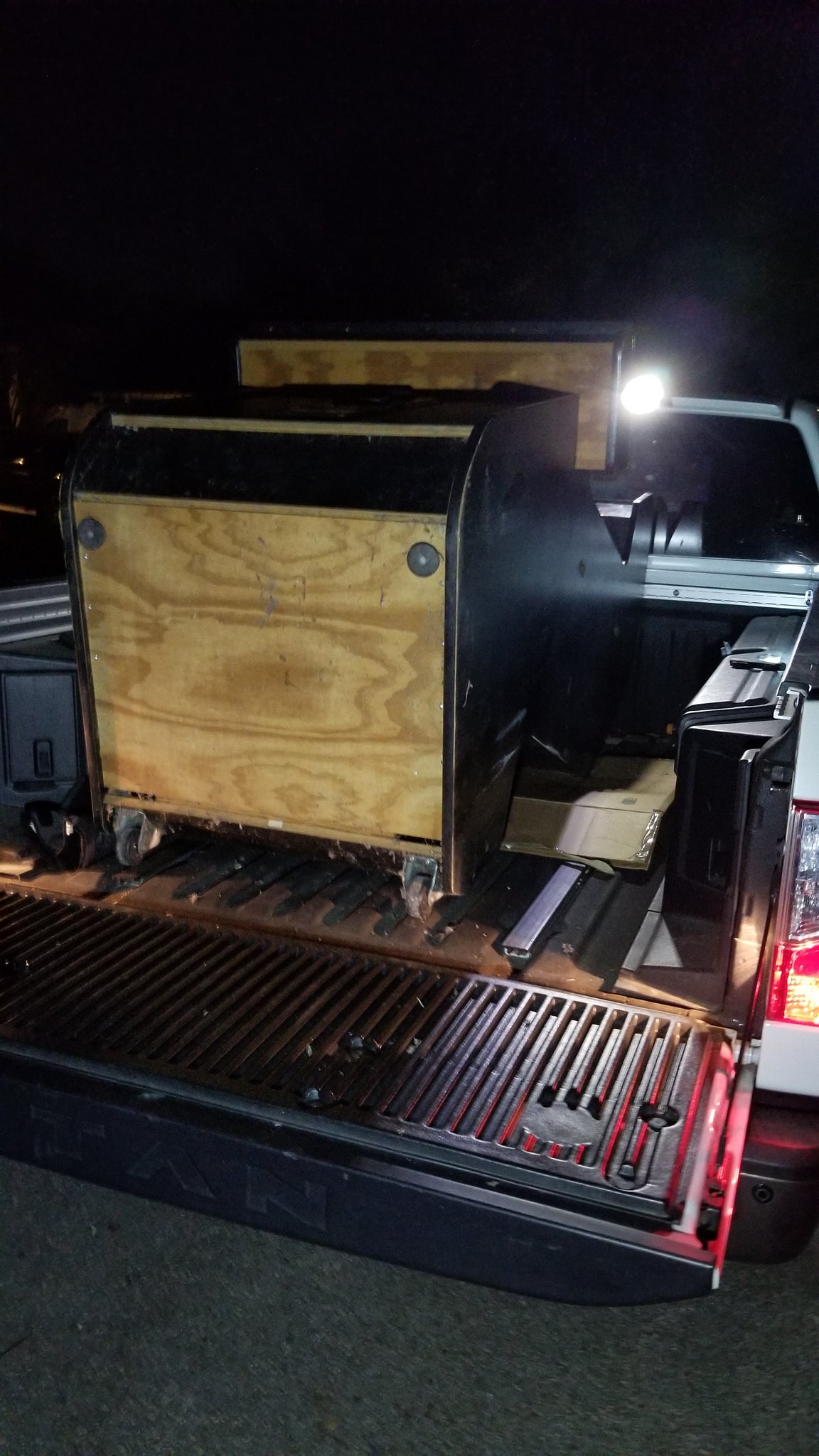 Anyone Know This Dynamo Model? | Museum of the Game® & International ...