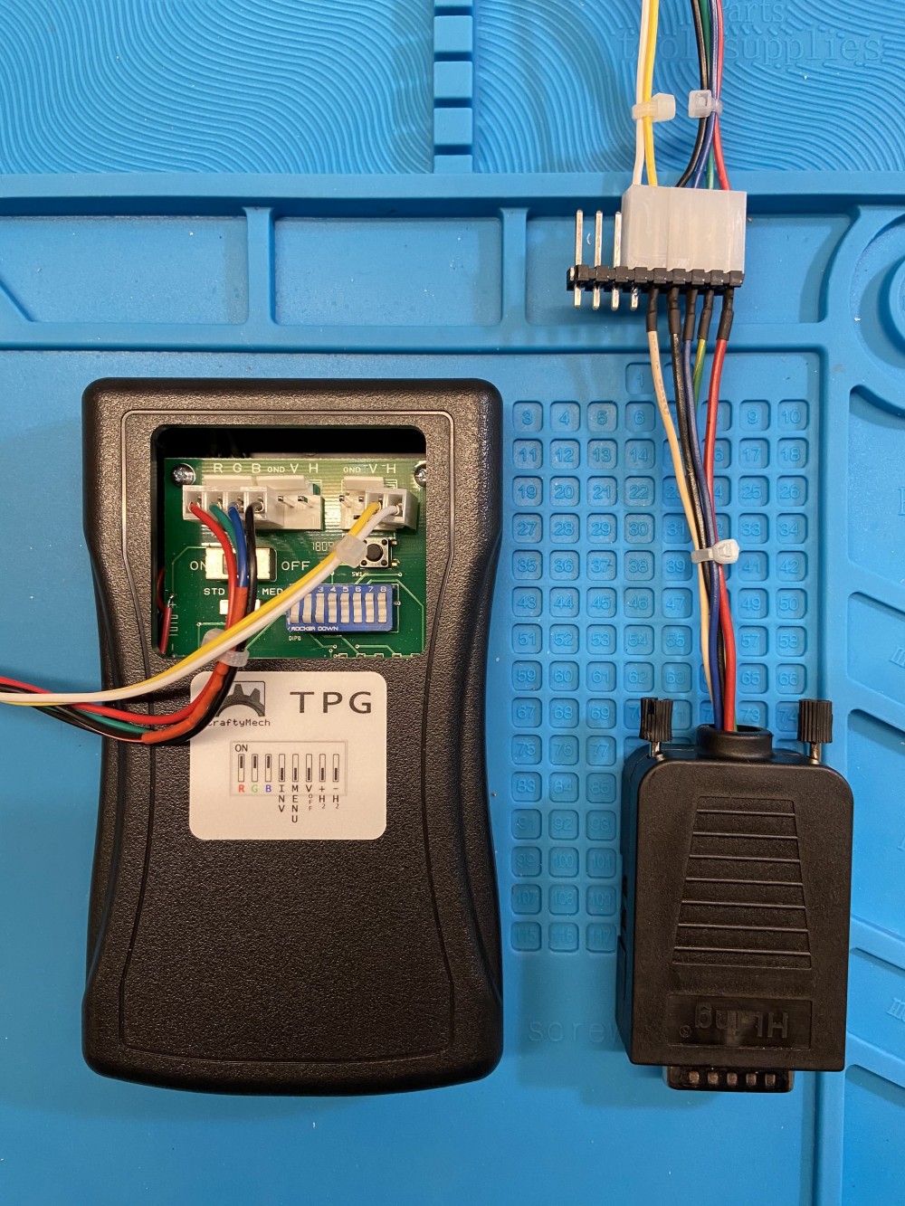 Apple IIGS A2M6014 test bench monitor | Museum of the Game ...